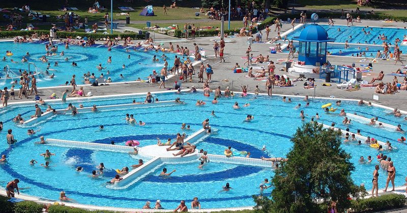 Swimming pools in Budapest - IBS